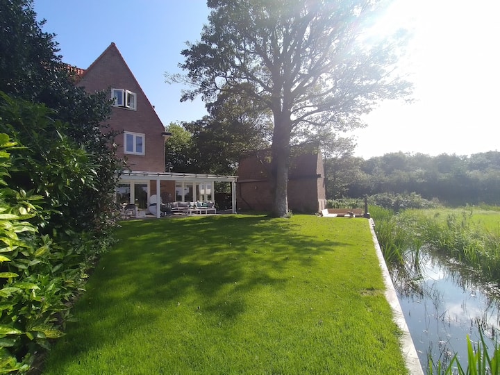 Spacious Family Home Near Amsterdam & Beach - Bloemendaal aan Zee