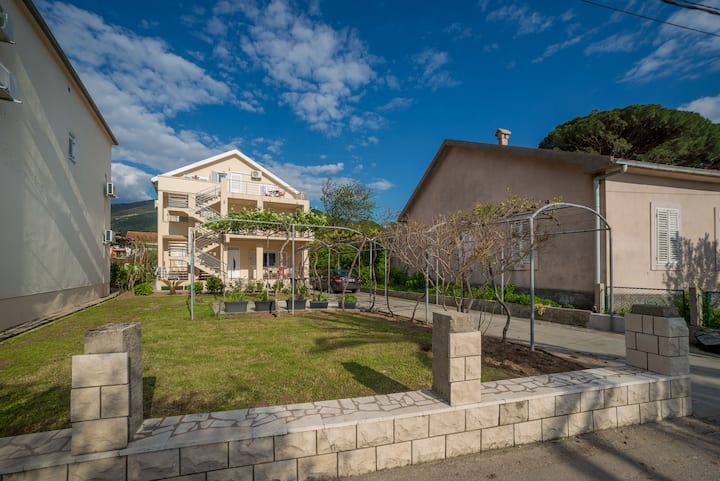 Blue Night Apartment 1**** - Montenegro