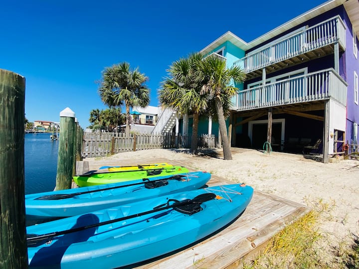 Palms On The Canal -Kayaks Included! Navarre Beach - Navarre, FL