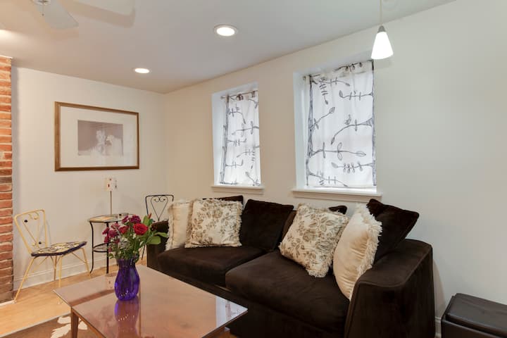 Luxurious, Eco-friendly Apartment - Washington, DC