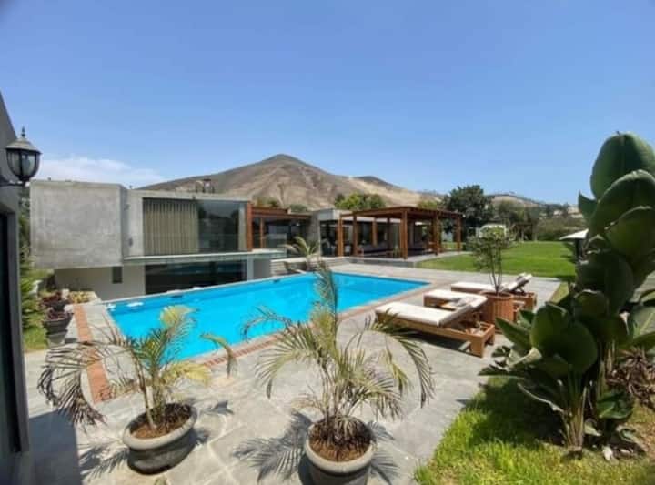 Villa El Ensueño Piscina Privada 4 Habitaciones - Peru
