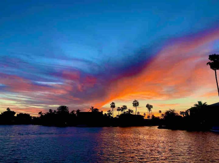 House On The Lake In The Islands - Gilbert, AZ