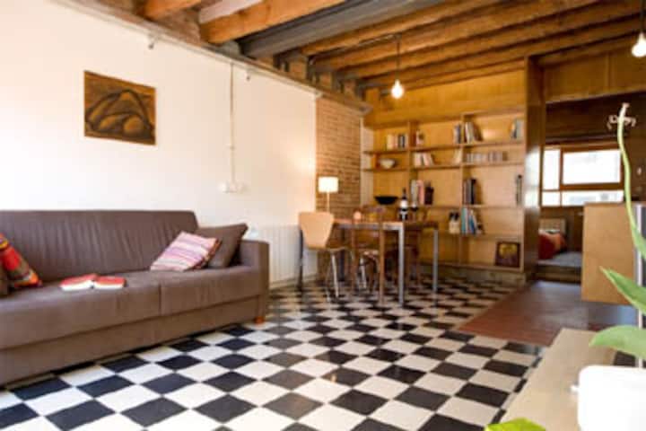 Pb2 Ideal Location! With Terrace Charming & Quiet - Barcelona