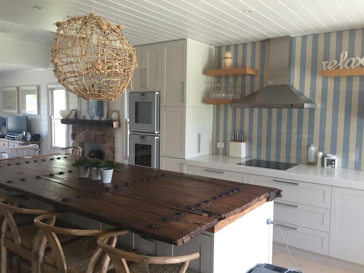 Hamptons Style Fisherman's Cottage - Barwon Heads - Barwon Heads