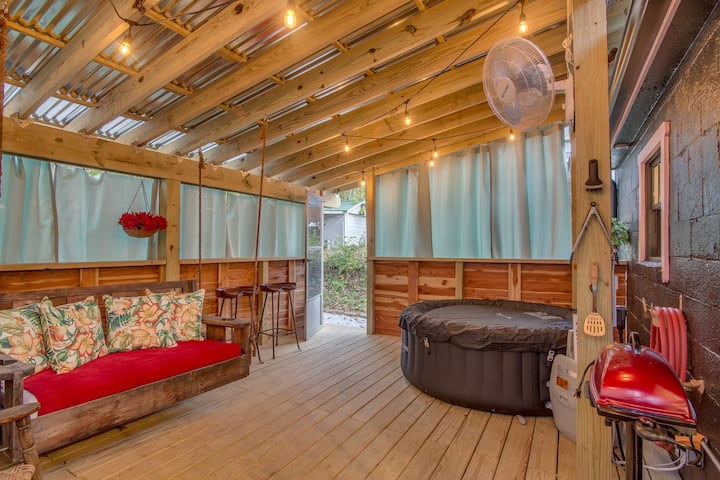 East Nashville Cottage - Nashville, TN