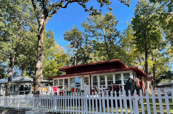 3 Bed 2 Bath Waterfront Cabin-dock-indoor&out Fire - Spavinaw Lake, OK