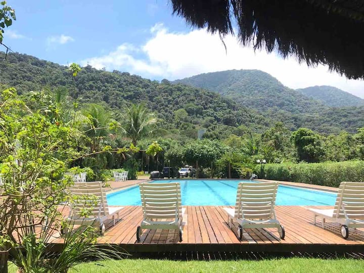 Chale Premium-condomínio Mata Azul - São Sebastião