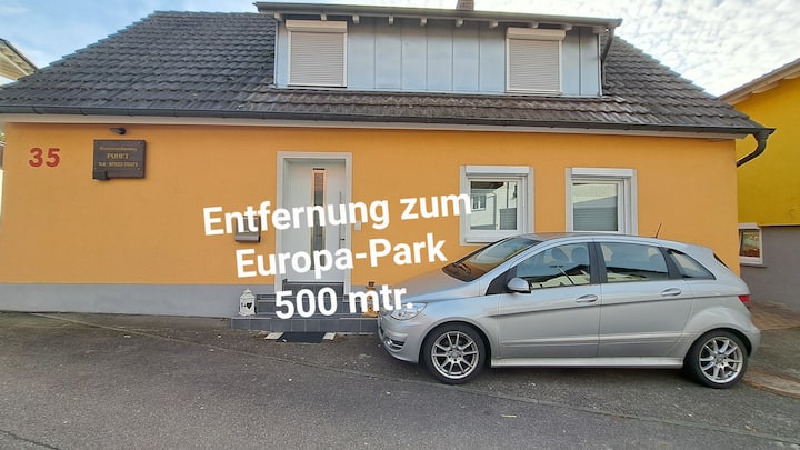 Ferienwohnung Punkt, 5 Gehminuten Vom Europa-park - Rust