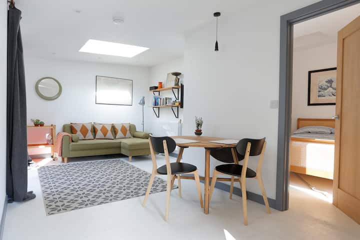 Bright And Modern Self-contained Annexe - Falmouth