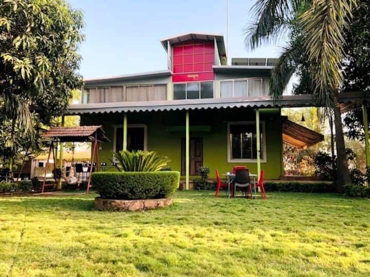 5bhk Private Villa With Private Pool And Meals. - Matheran