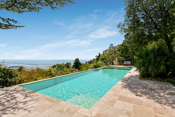 Villa à Sète Sur Le Mont St Clair - Sète