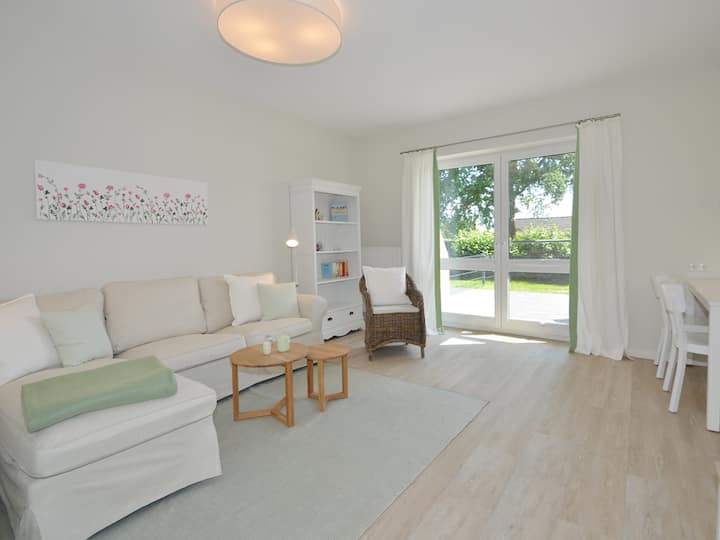 Ferienwohnung/app. Für 3 Gäste Mit 65m² In Bornholt (69164) - Albersdorf