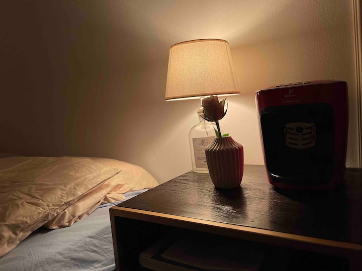 Privatzimmer In Baumkronen !Baulärm Von 8-16 Uhr! - Düsseldorf