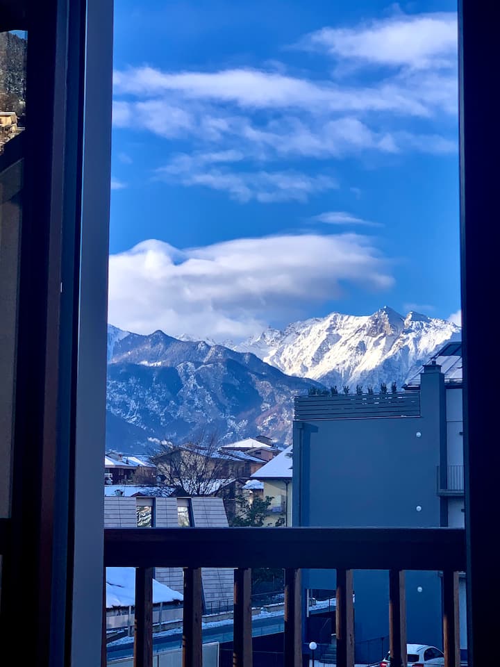 Appartamento Appena Finito Di Ristrutturare+garage - Aosta Valley