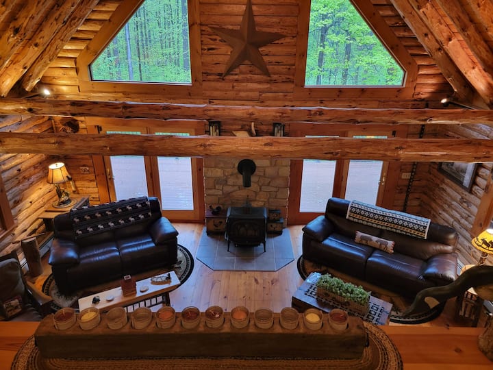 Stoney Ridge Log Lodge, Bucks County, Pennsylvania - Lake Warren, PA