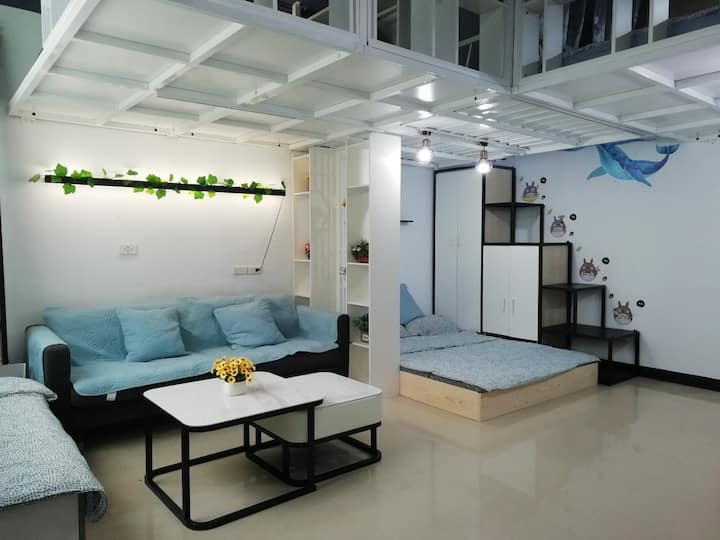 限月租年租>不提供日租週租>開放閣樓現代風>客餐廳吧台家具家電全>Htc家樂福>捷運七張站>歡迎留言 - Taipei