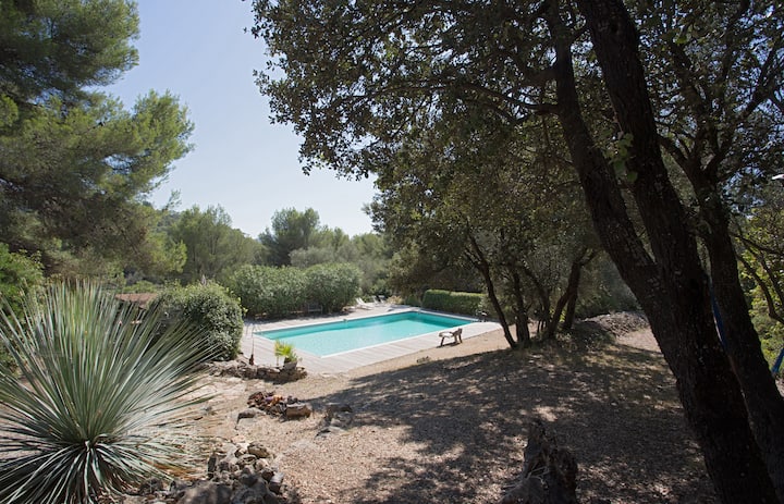 Villa De Plain Pied Dans Pinède 2km Plages - Le Beausset
