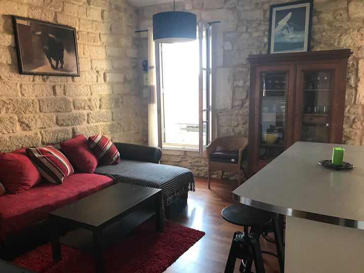 Joli F2 Aux Arceaux - Montpellier