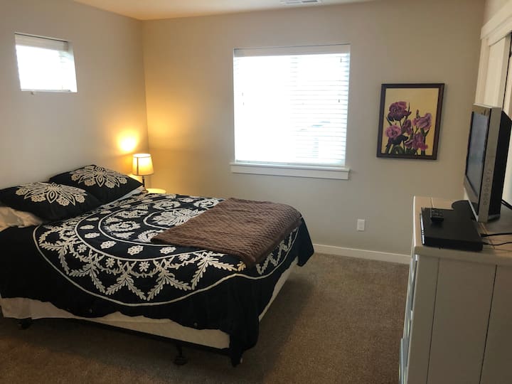 Private Room In West Boise - Boise, ID