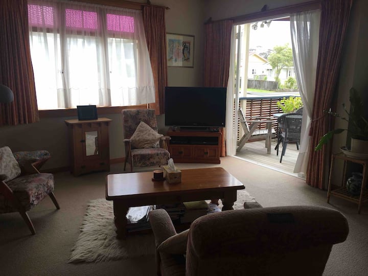 Robyn's Nest Two Rooms - Whangārei