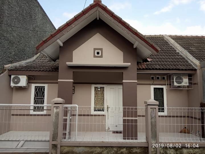 Guest House Taman Sari 2,karanganyar - Karanganyar