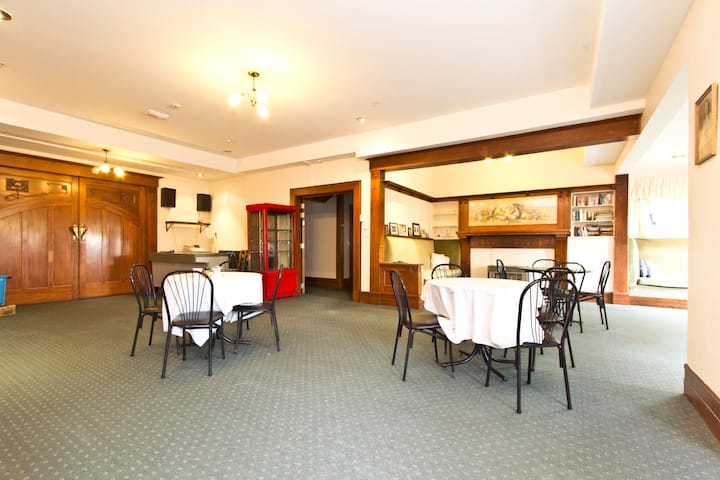 Private Twin Room With Ensuite - Whanganui