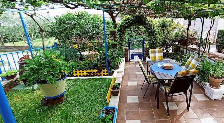 Apartment Nika (2-4 Persons) Old Stone House - Rakalj