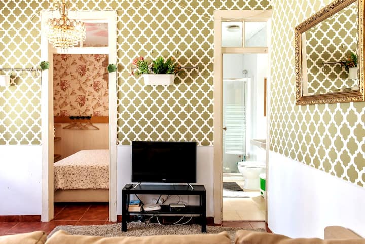 Typical Sintra Townhouse - Convenient Location - Sintra