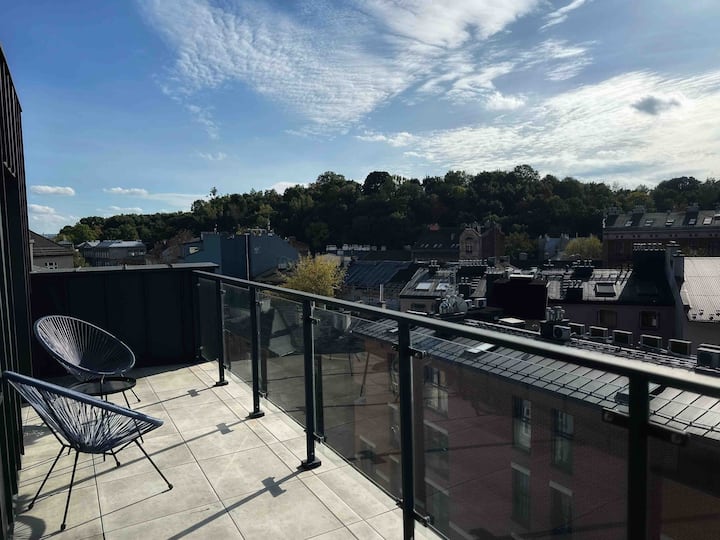 Skyline Views In Historic District | Parking Space - Krakow