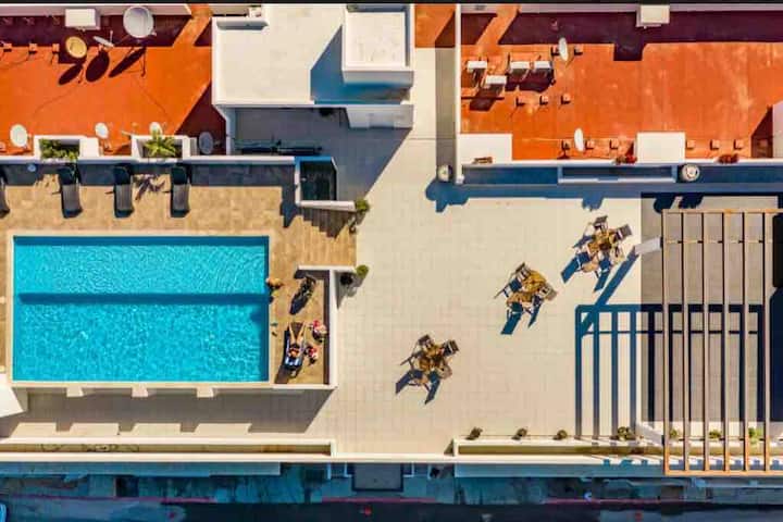Comodidad A Unos Pasos De La Playa. - Cabo San Lucas