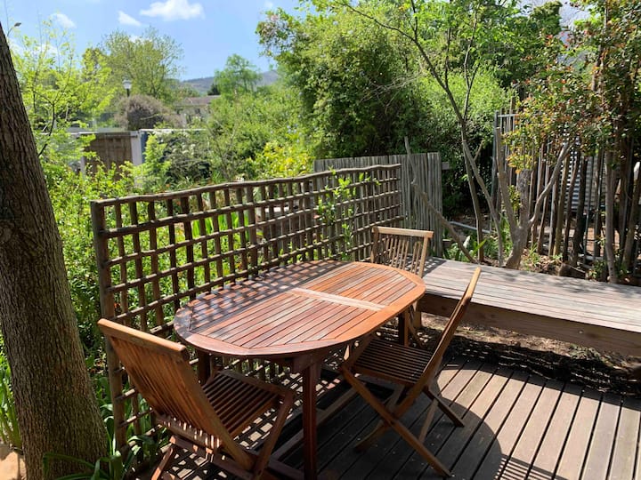 Pecan Place Dbl Room, Kitchen, En-suite At Kriluki - Stellenbosch