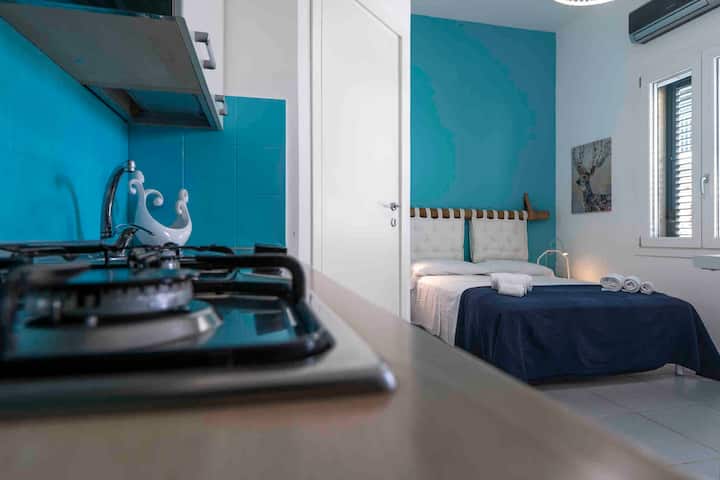 Bonco's Flat Just 50 Mt From The Sea In The Center - Marina di Ragusa