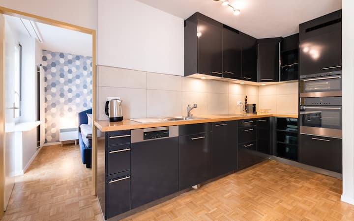 Modern 2 Rooms Apartment In District 4 - Zürich