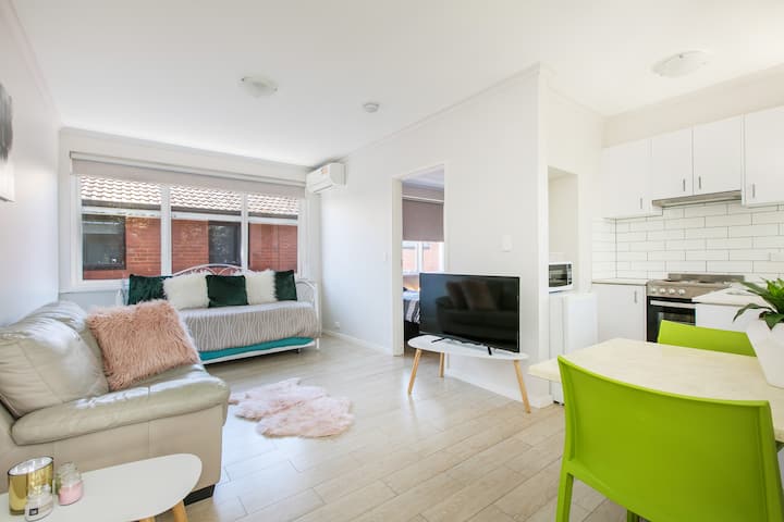 Domi Rentals - The Carlisle Apartments - St Kilda