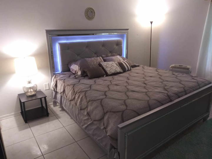 No Cleaning Fee! ! Close To Loop In Kissimmee ! ! - St. Cloud, FL