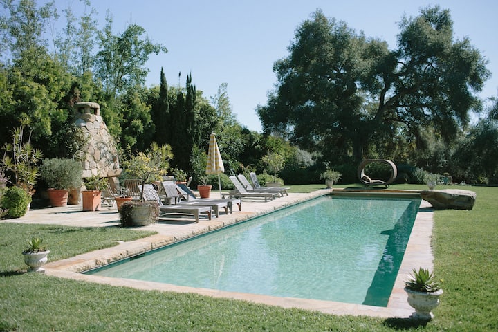 Gorgeous Interior,gardens,fireplaces, Pool & Bocce - Montecito, CA