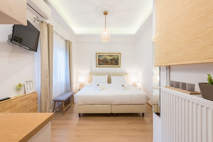 Ble Elia Acropolis Suite - Athens