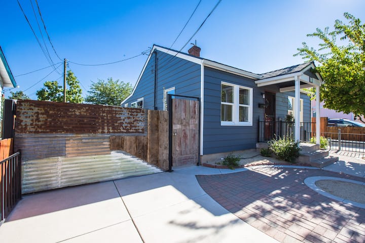 Reno Spirit Clean & Bright Wells/midtown Bungalow - Reno, NV