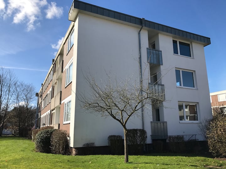 Small Apartment In A Quiet Residential Area - Nortorf