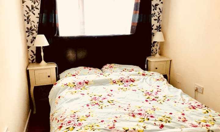 New Malden Cosy Flat - Surbiton