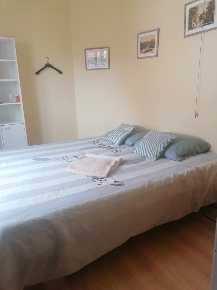 Rustige Privé Kamer - Le Coq