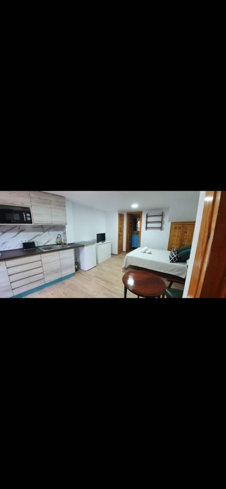 Apartamentos Casa Botes- Bajo - Cuenca, España