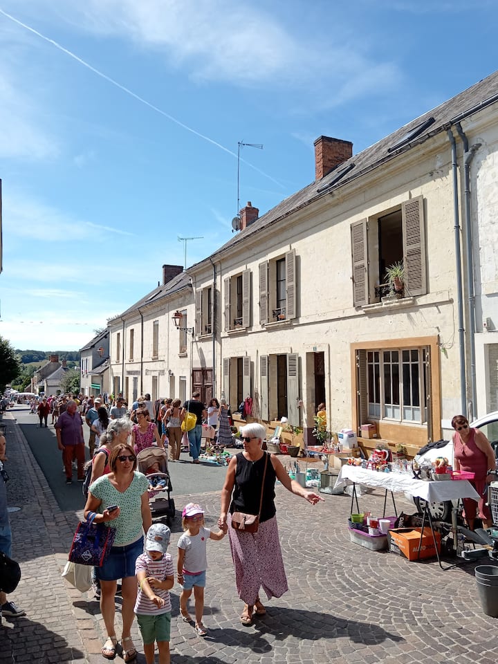 Charmante Et Spacieuse Maison De Village - Lhomme