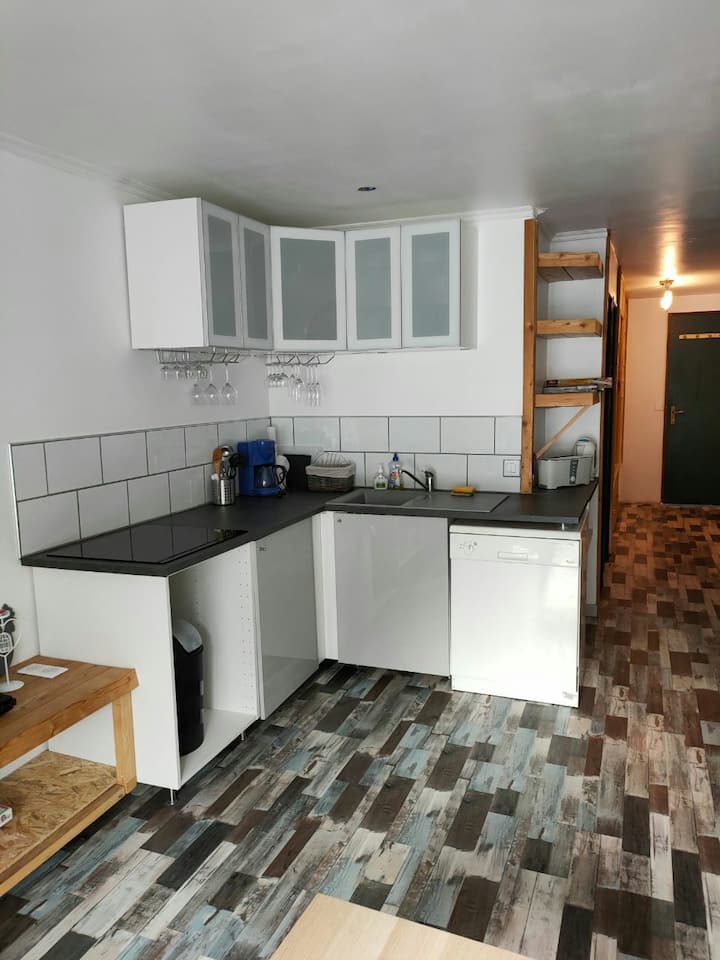 Joli T2 Plein Sud Serre Chevalier Villeneuve - Briançon