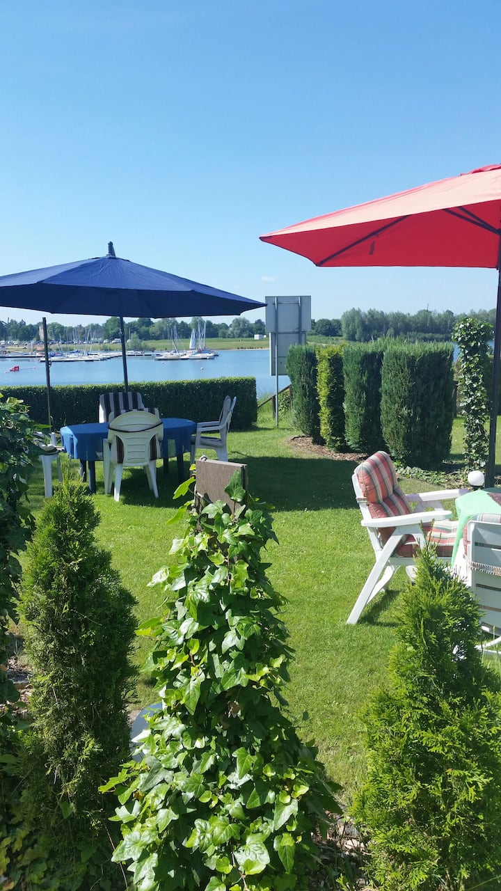 Ferienwohnung: 2 Doppelzimmern Je M. Du/wc Am See - Xanten