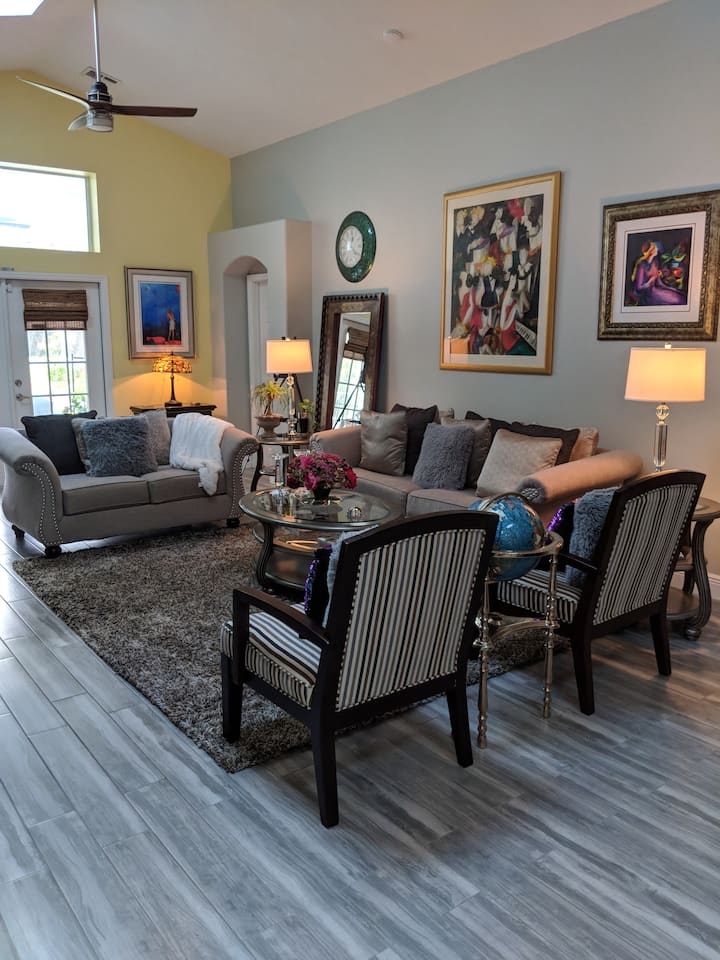 Luxury King 5 Miles From Disney W Pool - Florida