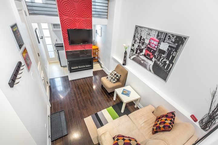 1 Bedroom Apt (A) -Central/east By Woodbine Subway - Mississauga