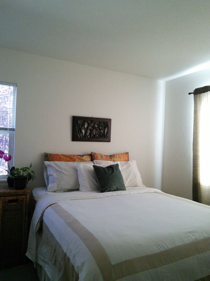 Mountain View,peaceful, Private Bathroom,nonsmoker - Westminster, CO