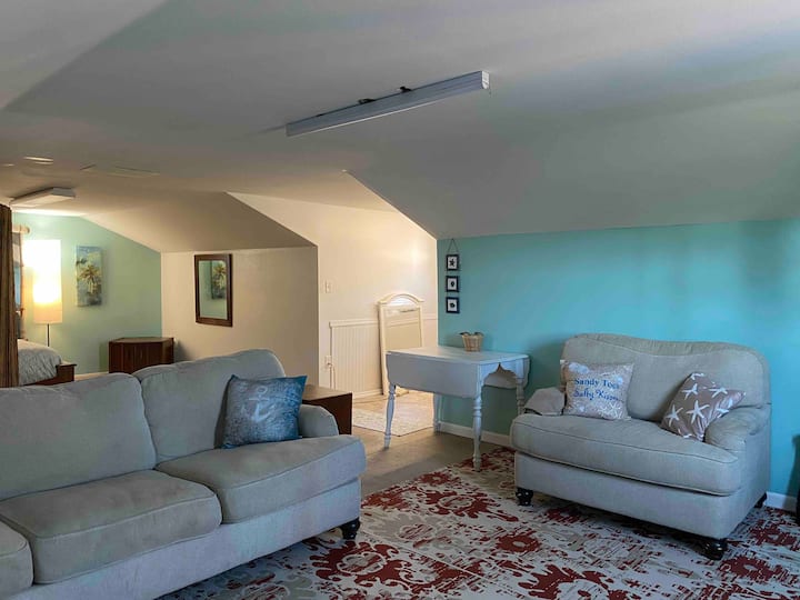 Cozy Villa With Beautiful River Views - Melbourne, FL