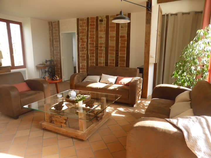 Gîte Bien-être Dans Un Vendangeoir Du 17ème Siècle - Aisne